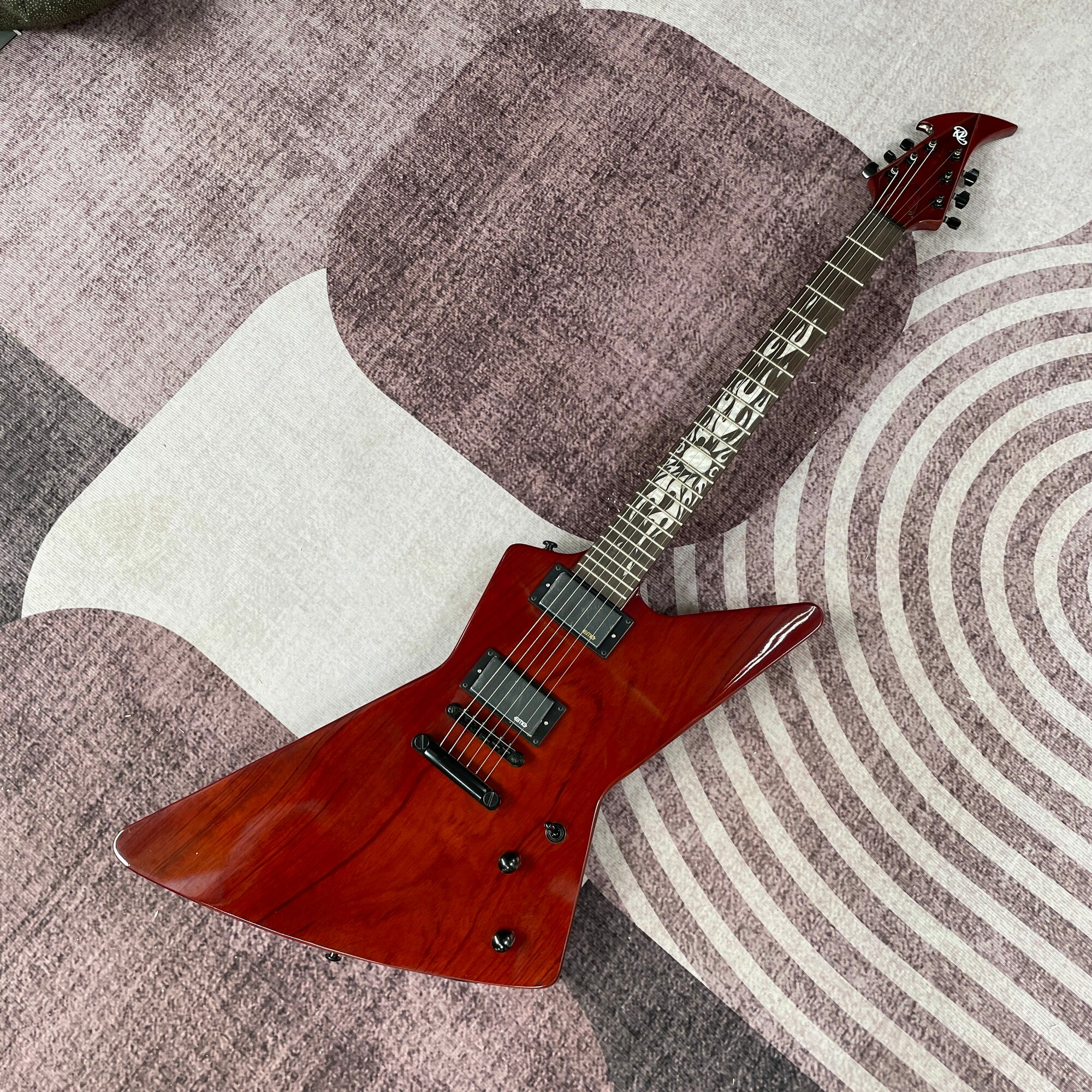 Электрогитара (6 струнная), индивидуальная заказная версия, изготовленная в Китае