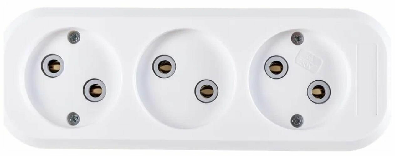 Розетка-колодка Universal IONICH, для удлинителя, 3 гнезда, без заземления