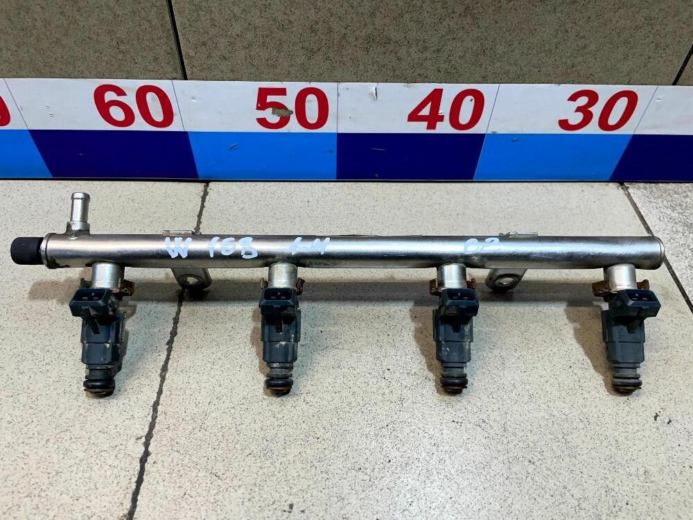 Форсунка топливная Mercedes W168