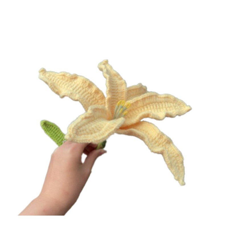 Вязаная лилия цветы для учителей любителей и деловых подарков жёлтая