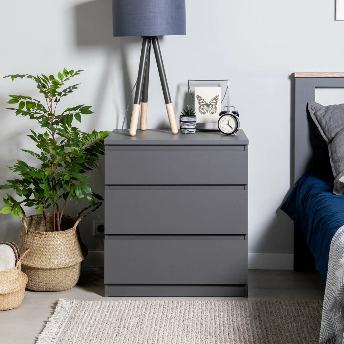 Комод "Кастор" 3 выдвижных ящика, серый, 65 см х 39.6 см х 71.4 см