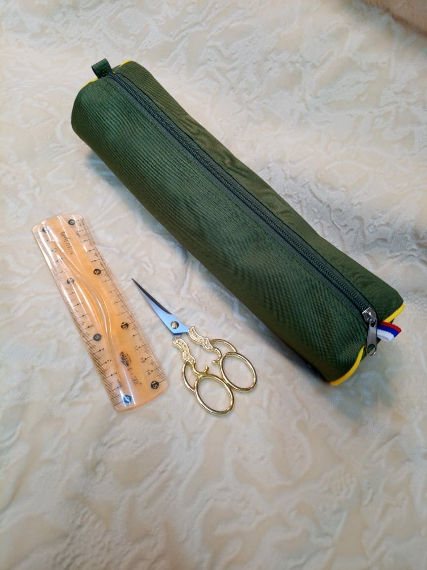 Тубус текстильный 25 см на молнии, d 8 см из Оксфорда.