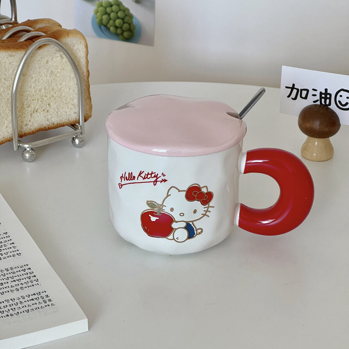 Керамическая кружка Hello Kitty с крышкой и ложкой, парная чашка, подарок на день рождения для мальчиков и девочек, практичный сувенир для подруг