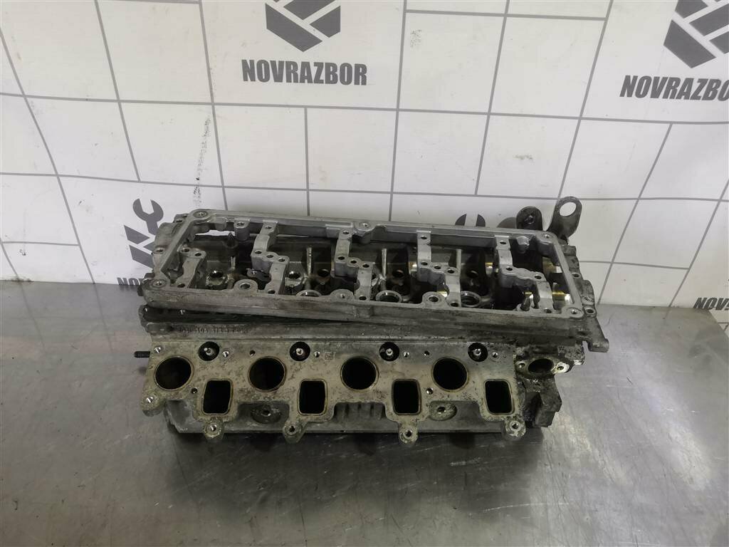 Головка блока цилиндров (ГБЦ) Skoda Octavia A5 1Z 04-13