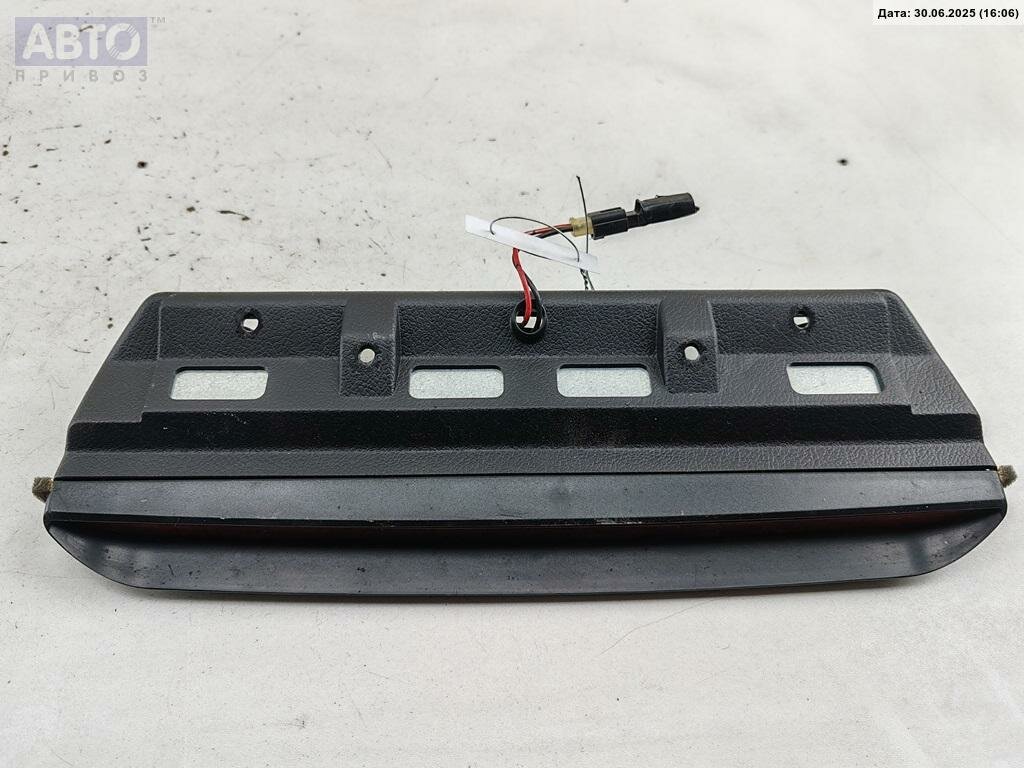 Фонарь стоп-сигнал Subaru Legacy