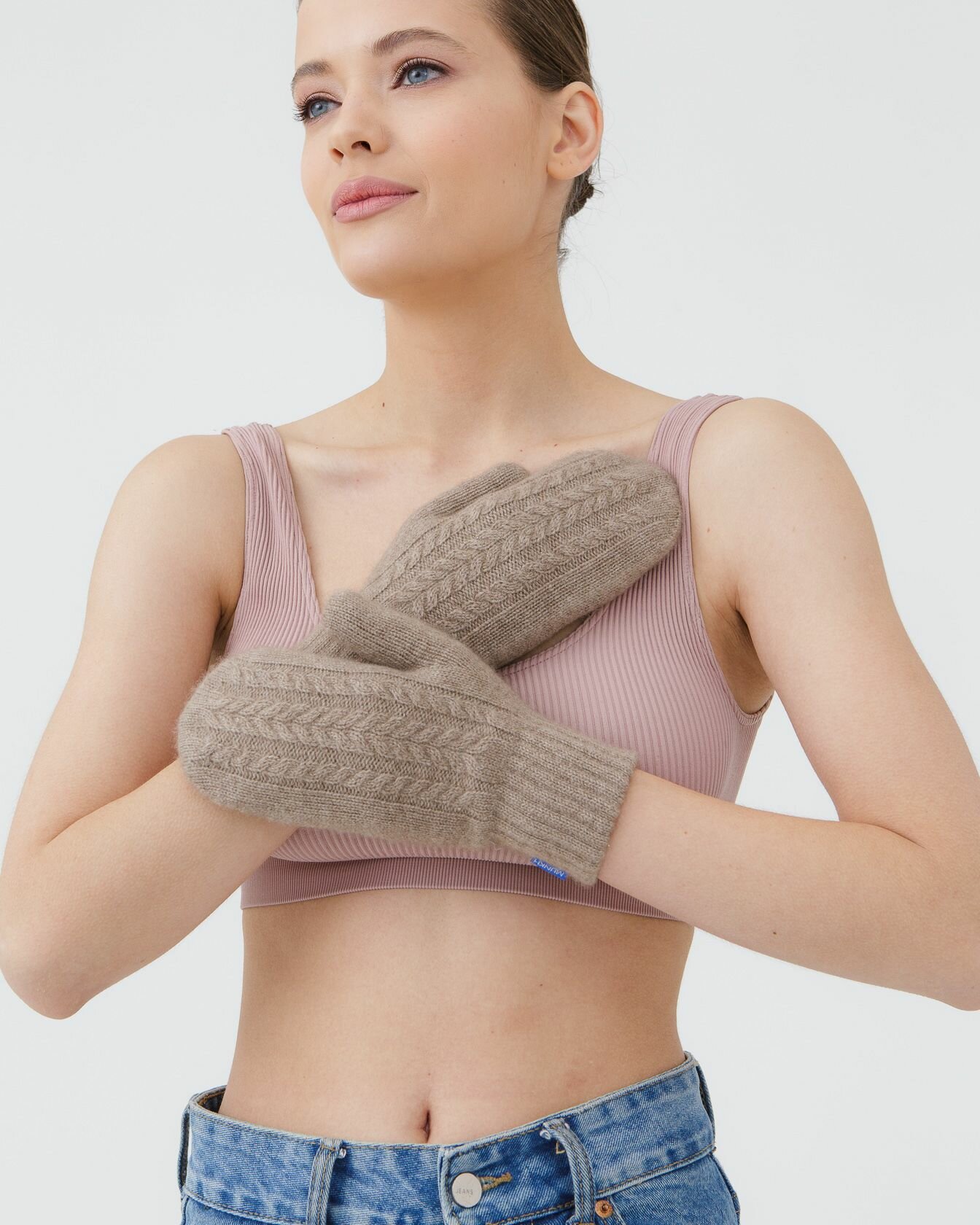 Варежки для женщин