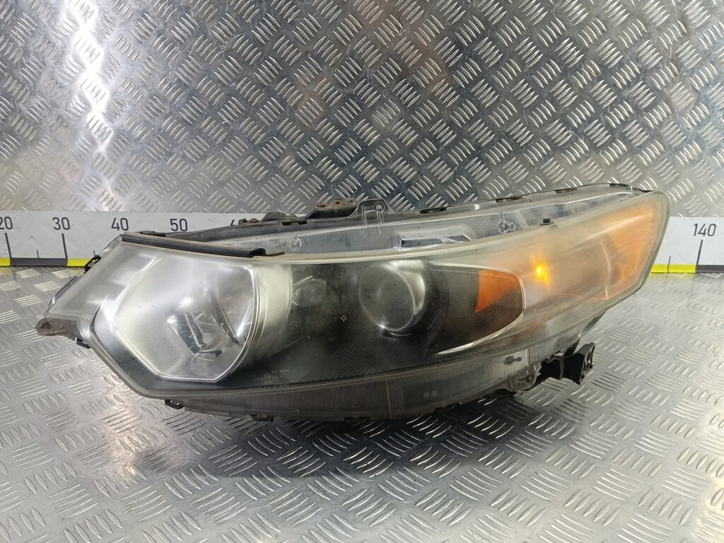 Фара передняя левая Б/У для HONDA Accord VIII (2007—2011) 33151TL0E13