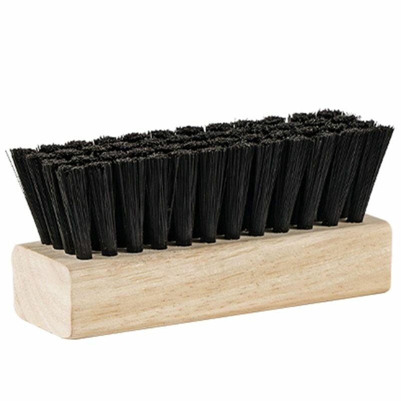 Щетка из свиной щетины с деревянной ручкой