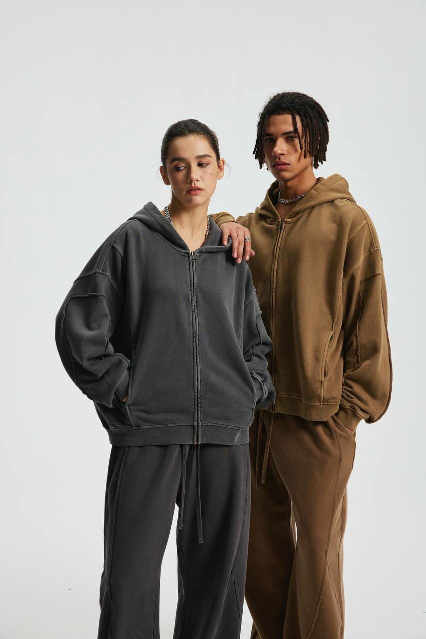 Толстовка спортивная