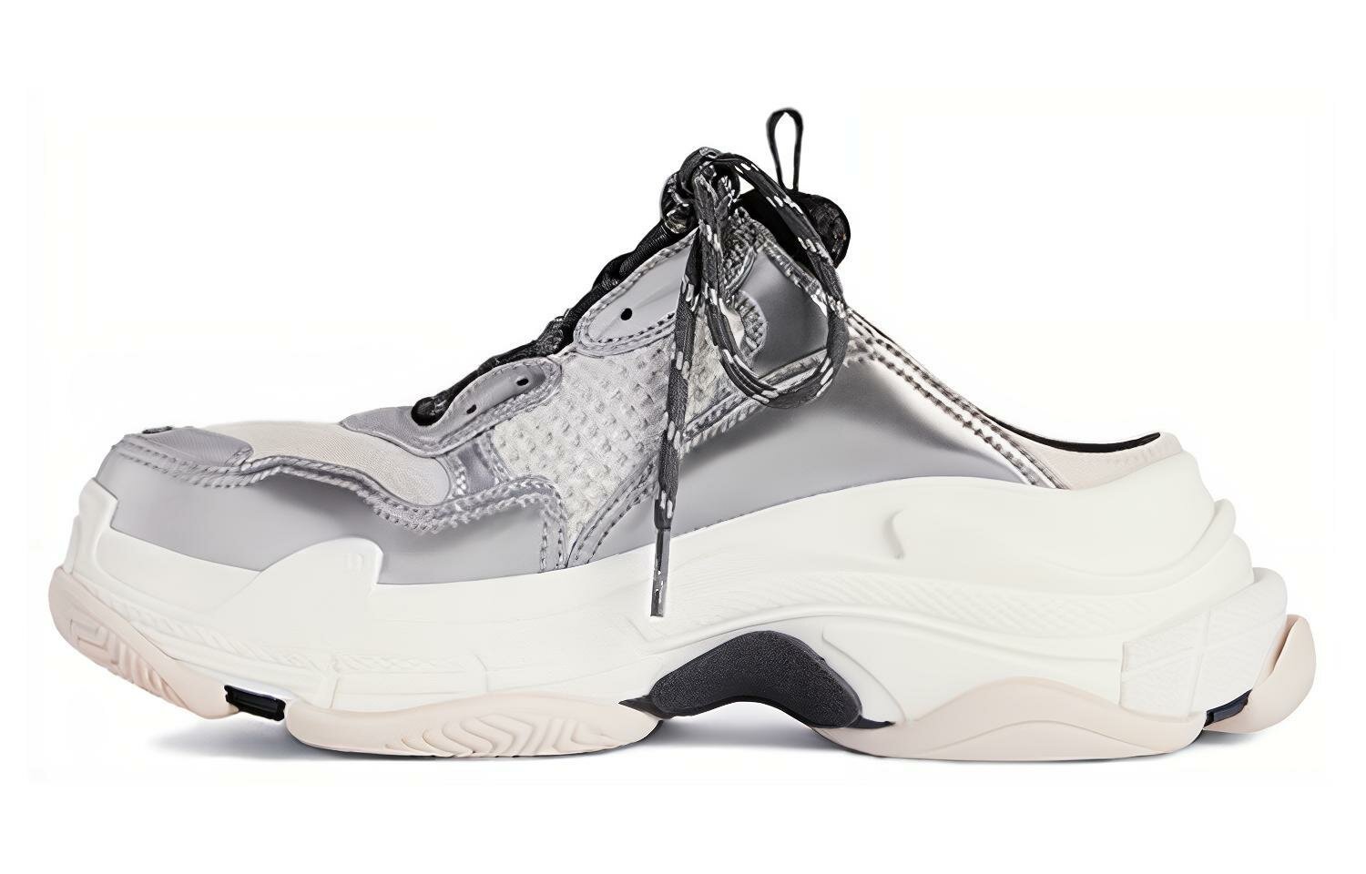 Кроссовки Triple S