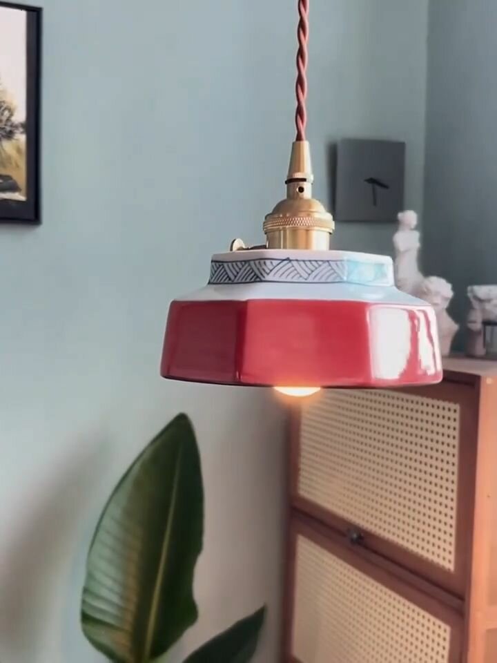 Керамическая люстра в стиле ретро для ресторана