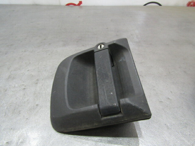 Ручка двери наружная левая MAN TGA, TGX, TGS, TGL, TGM