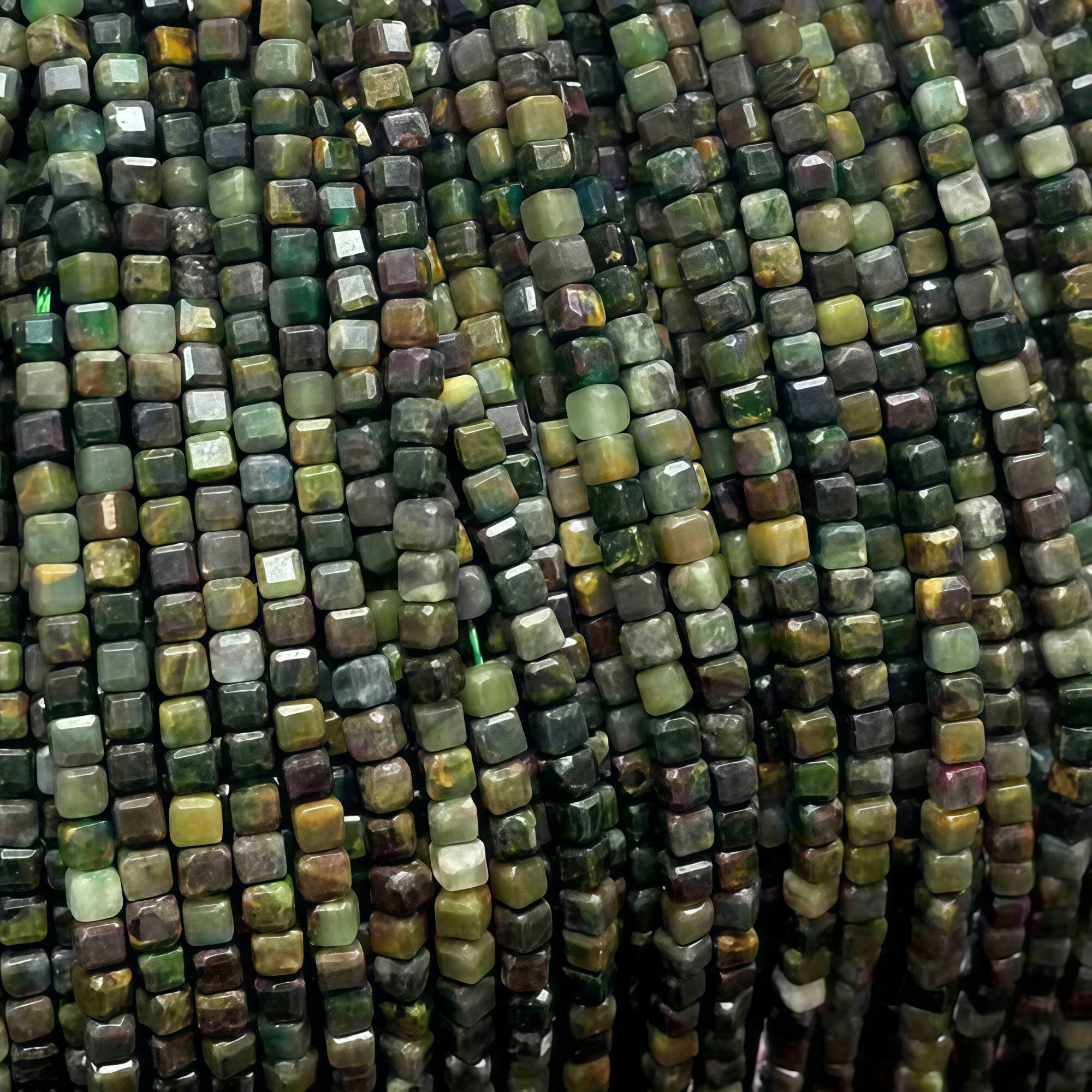 Бусины каменные, фуксит, кубики граненые, 2.2мм, 160 шт, низка