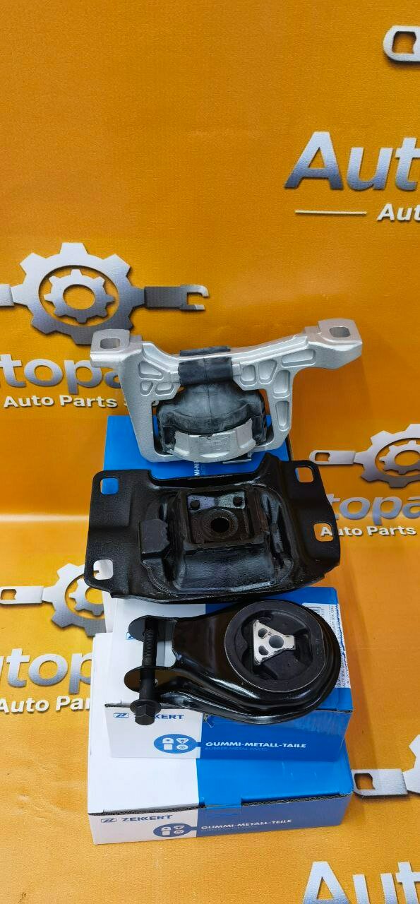 Все опоры на мотор форд фокус 2 комплект опора двигателя гидравлическая передняя правая левая нижняя FORD C-Max, Focus-II/III мотор 1.8 2.0 ! Комплект Германия