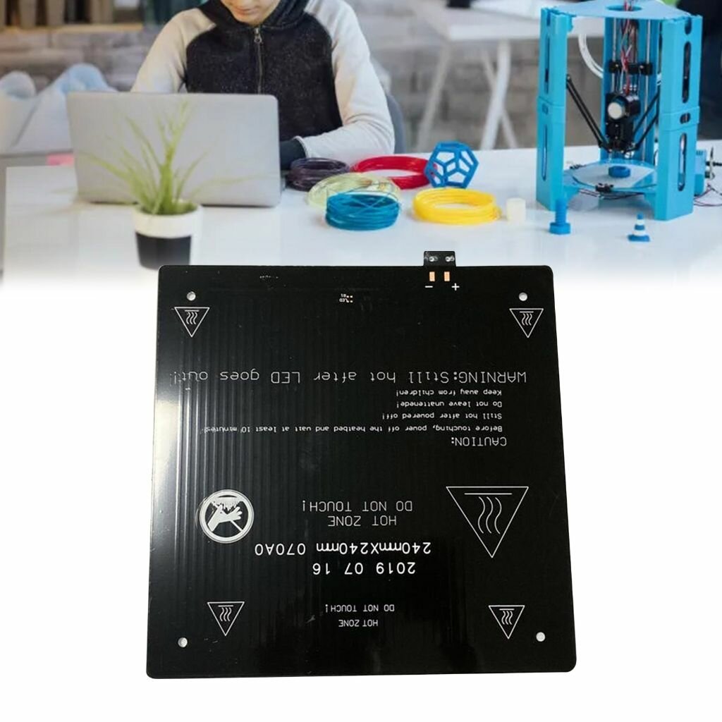 3D-принтер 24V140W разделяет горячую кровать 240*240 мм на части