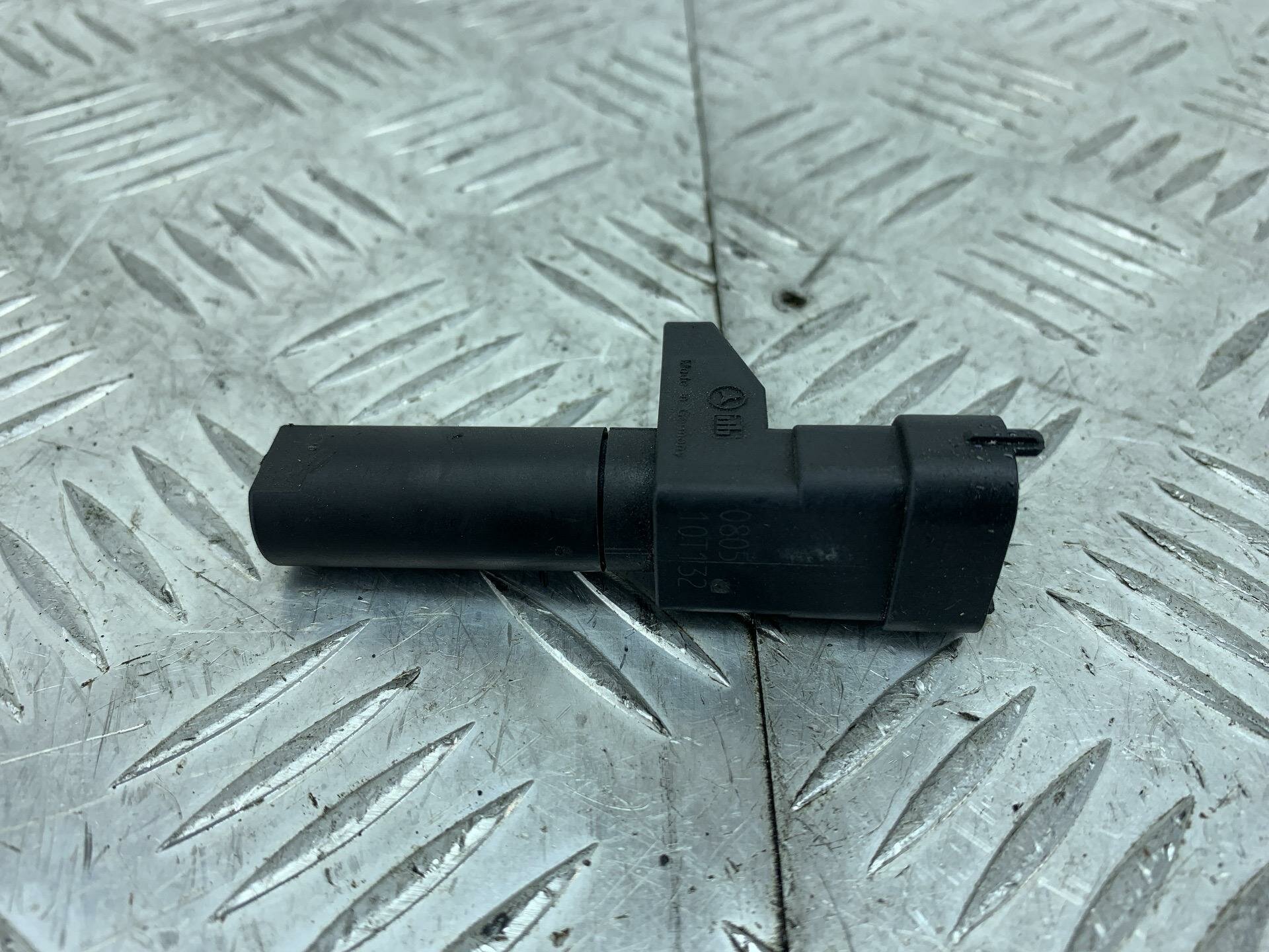 Датчик коленвала Mercedes-Benz Vito W639 (2003 - 2010) A6429050000