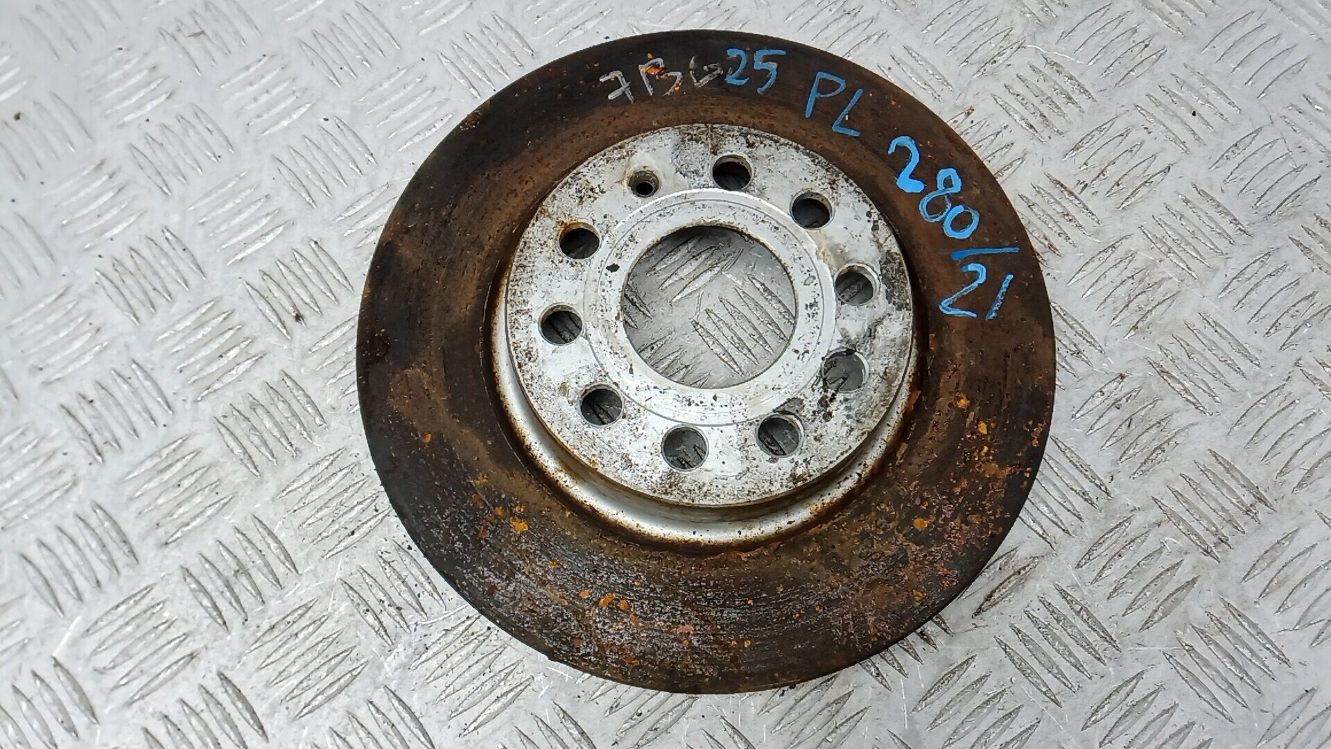 Диск тормозной передний SKODA YETI 1, Номер 1K0615301AK, 1K0615301AS