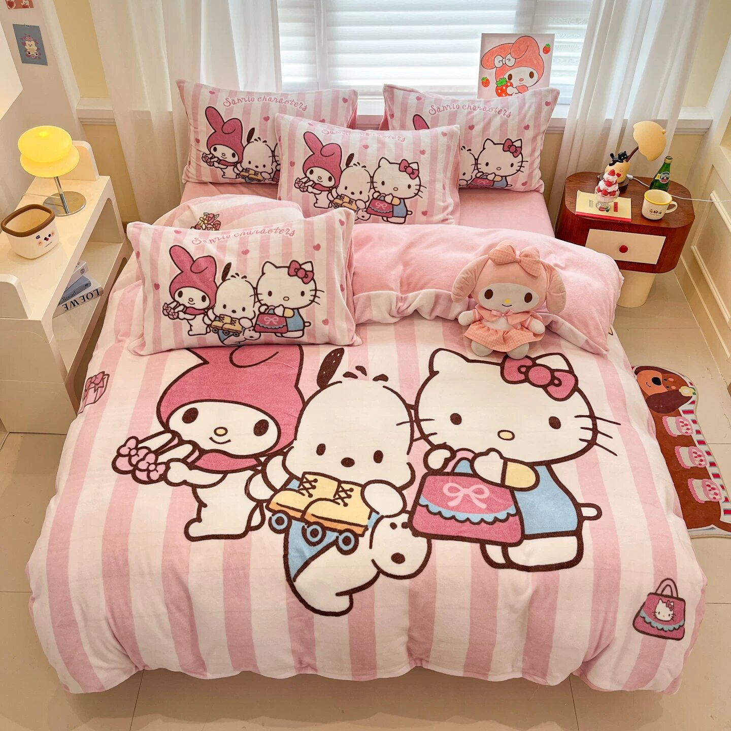 Комплект из четырех предметов из молочного вельвета с мультяшным принтом Hello Kitty, милый детский комплект из