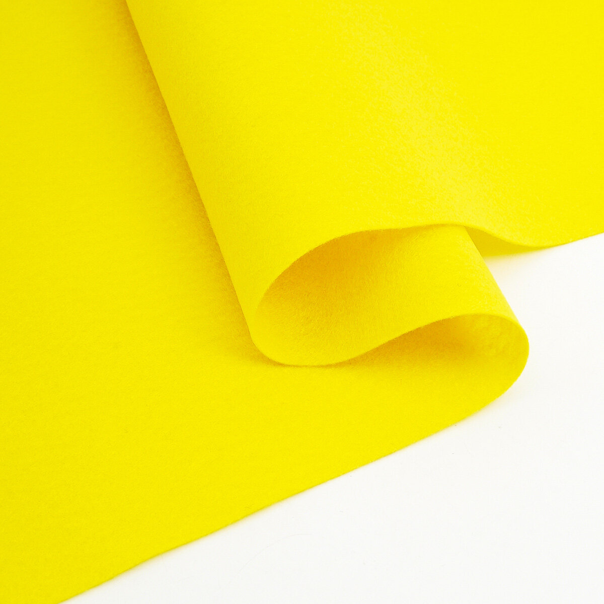 Фетр листовой мягкий 1 мм, 30*45 см, 10 шт (упак), HEMLINE Hobby (5 желтый)