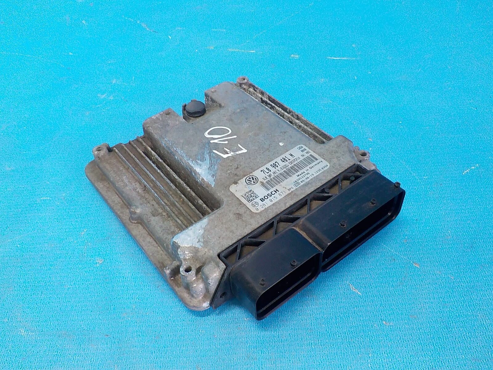 Блок управления двигателем VOLKSWAGEN Touareg 1 (7L) 2002-2010 7L0907401N - Б/У