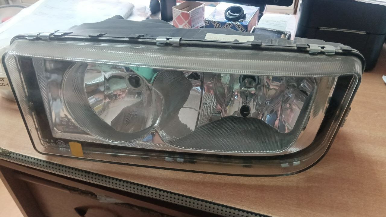 AYFAR 505671 AF 505671_фара! левая\MB Actros/Axor AYFAR 505671