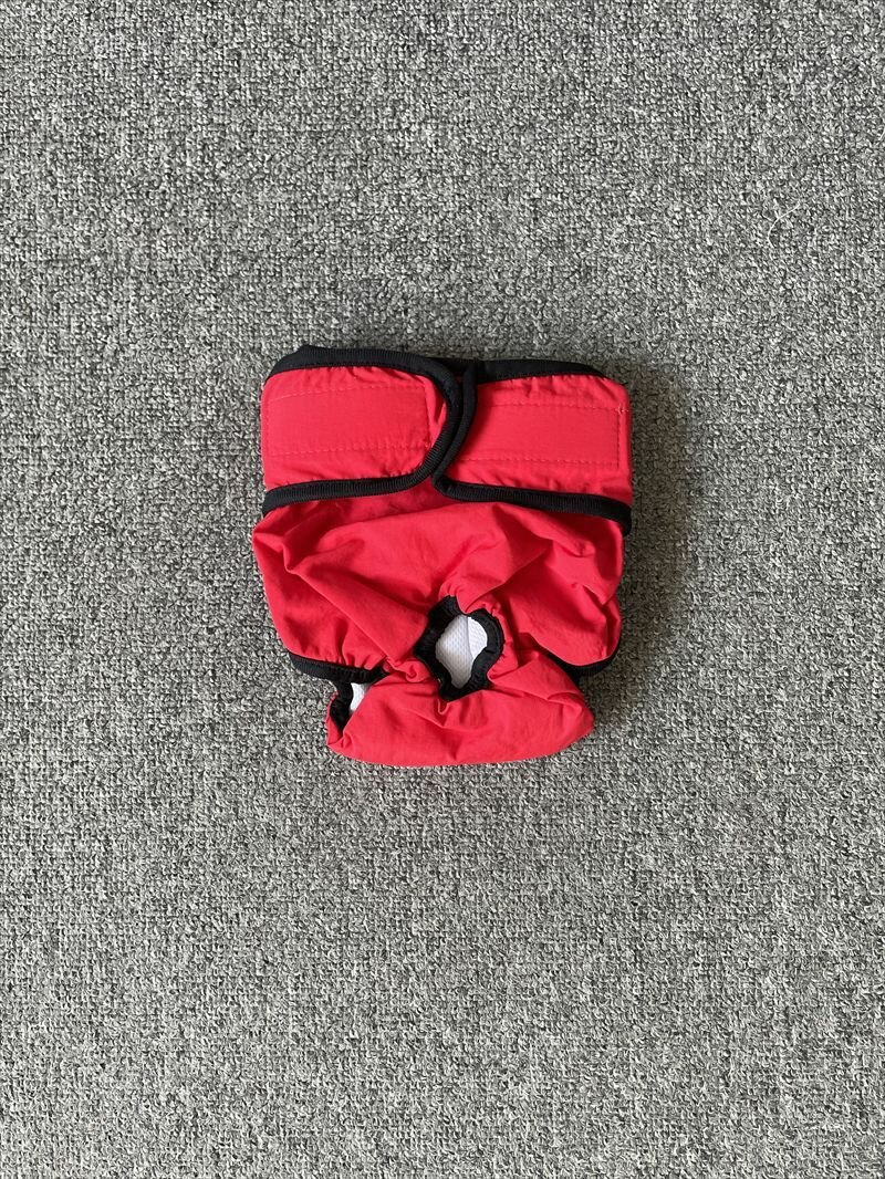 Трусы для собак во время течки, многоразовые, защитные. Красные. Размер M