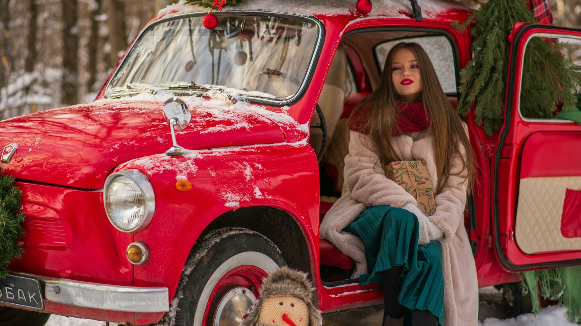 Картина на холсте 60x110 LinxOne "Автомобиль, интерьер для дома / декор на стену / дизайн