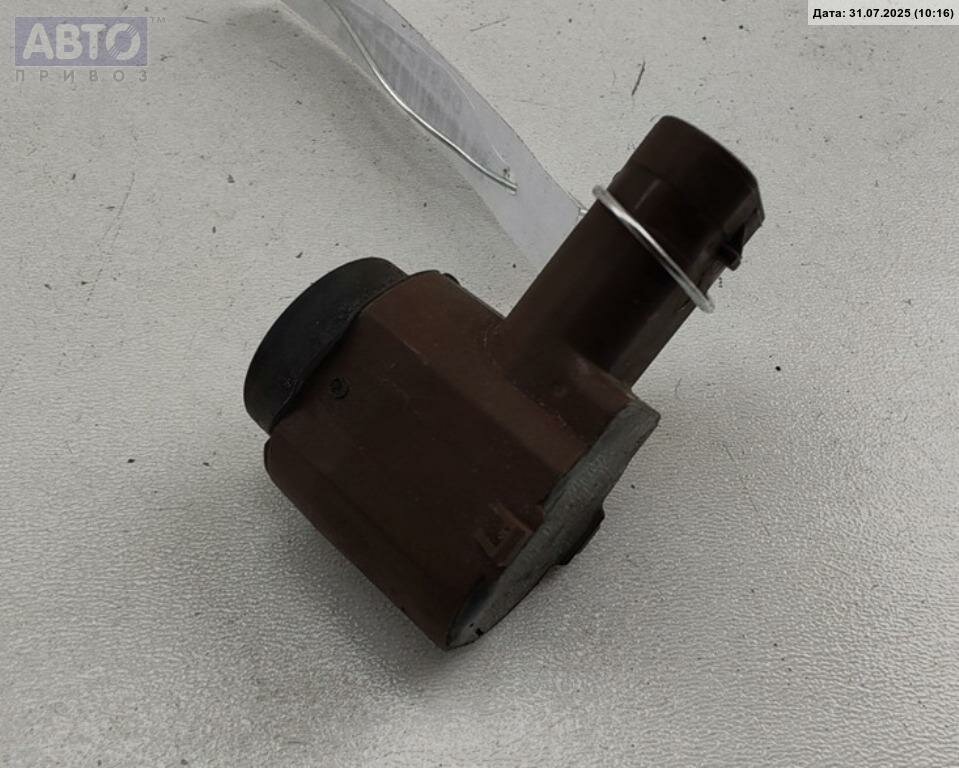 Датчик парковки (парктроник) передний Volkswagen Passat B6