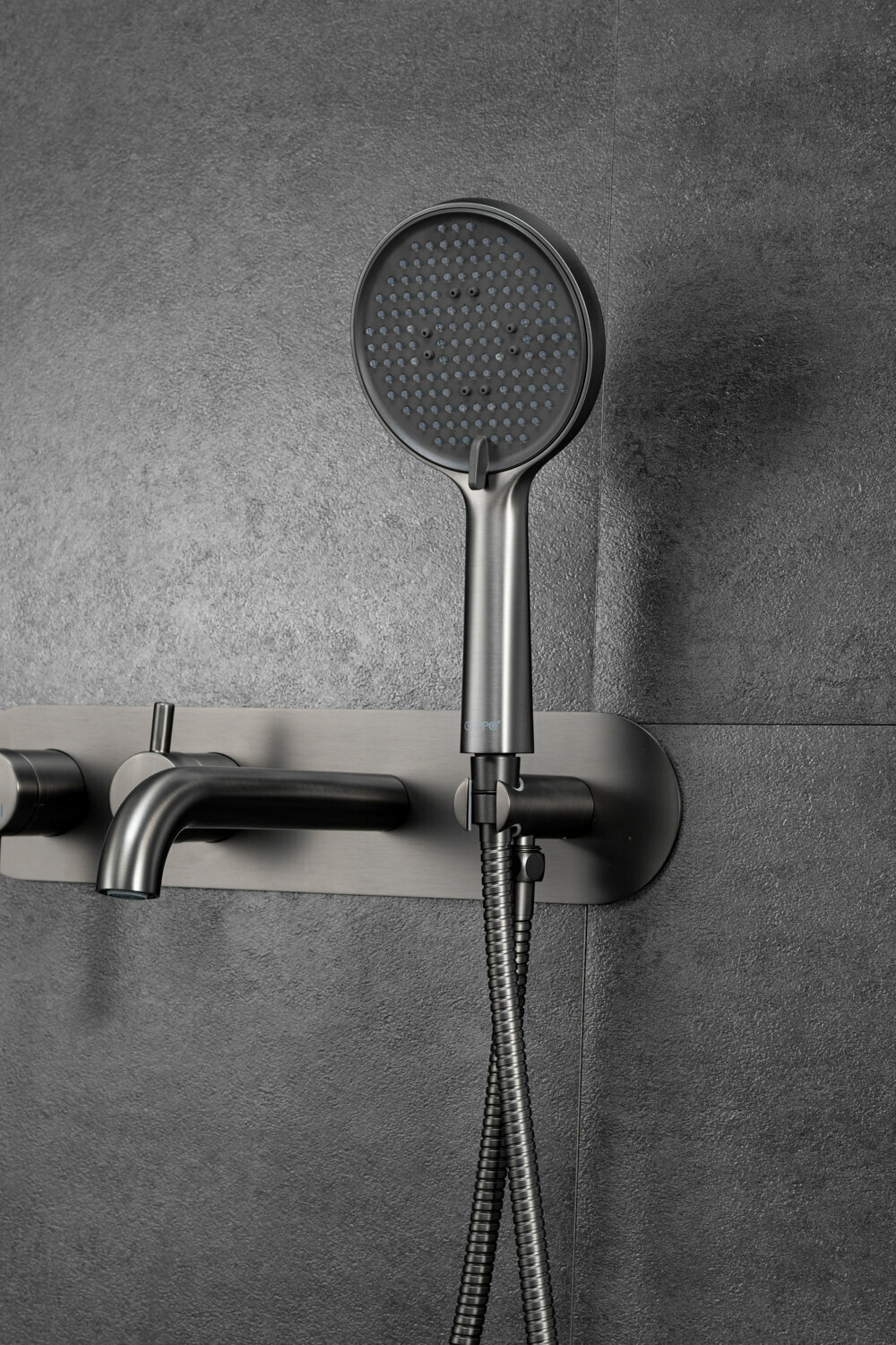 Смеситель для ванн GAPPO G3306-9 оружейная сталь, латунь, d35 встраиваемый