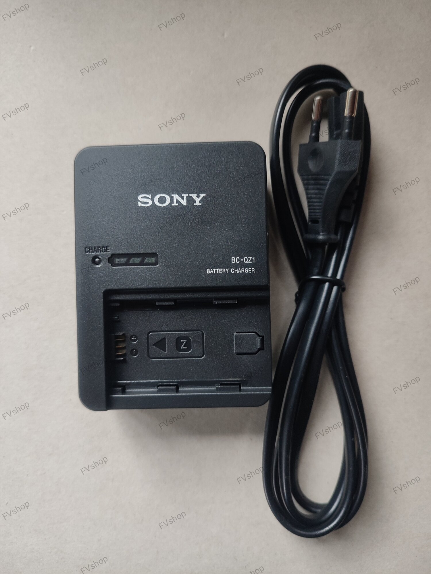 Зарядное устройство Sony BC-QZ1, для зарядки аккумулятора Sony NP-FZ100, для камер Sony Alpha, Li-ion, питание от сети