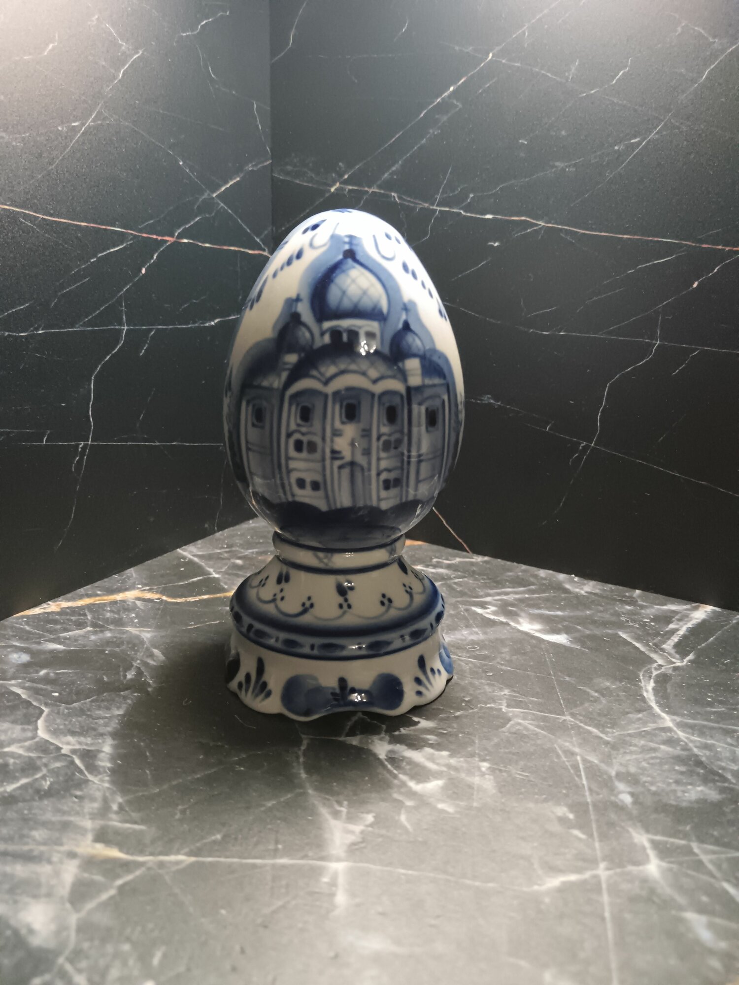 Пасхальное яйцо Гжель, авторская, ручная роспись, фарфор