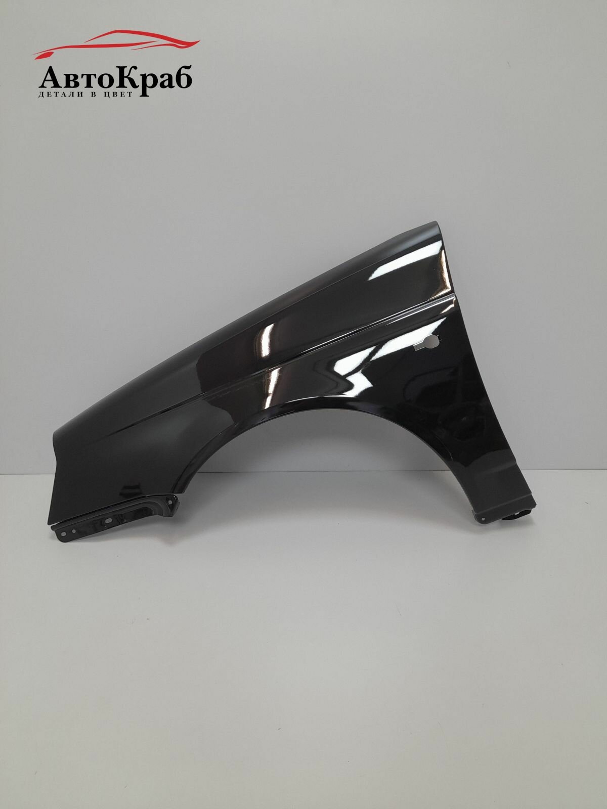 Крыло переднее левое металлическое в цвет для Лада Приора 2007 - 2018 г. 672 - черная пантера