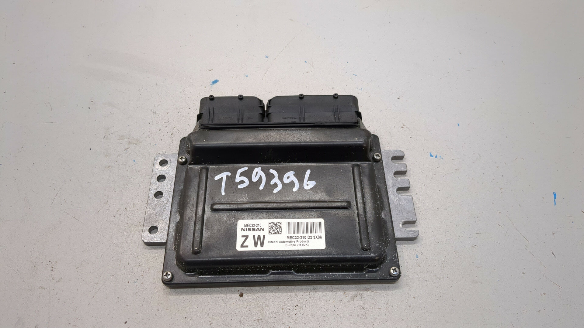 Блок управления двигателем Nissan Almera N16 Б/У