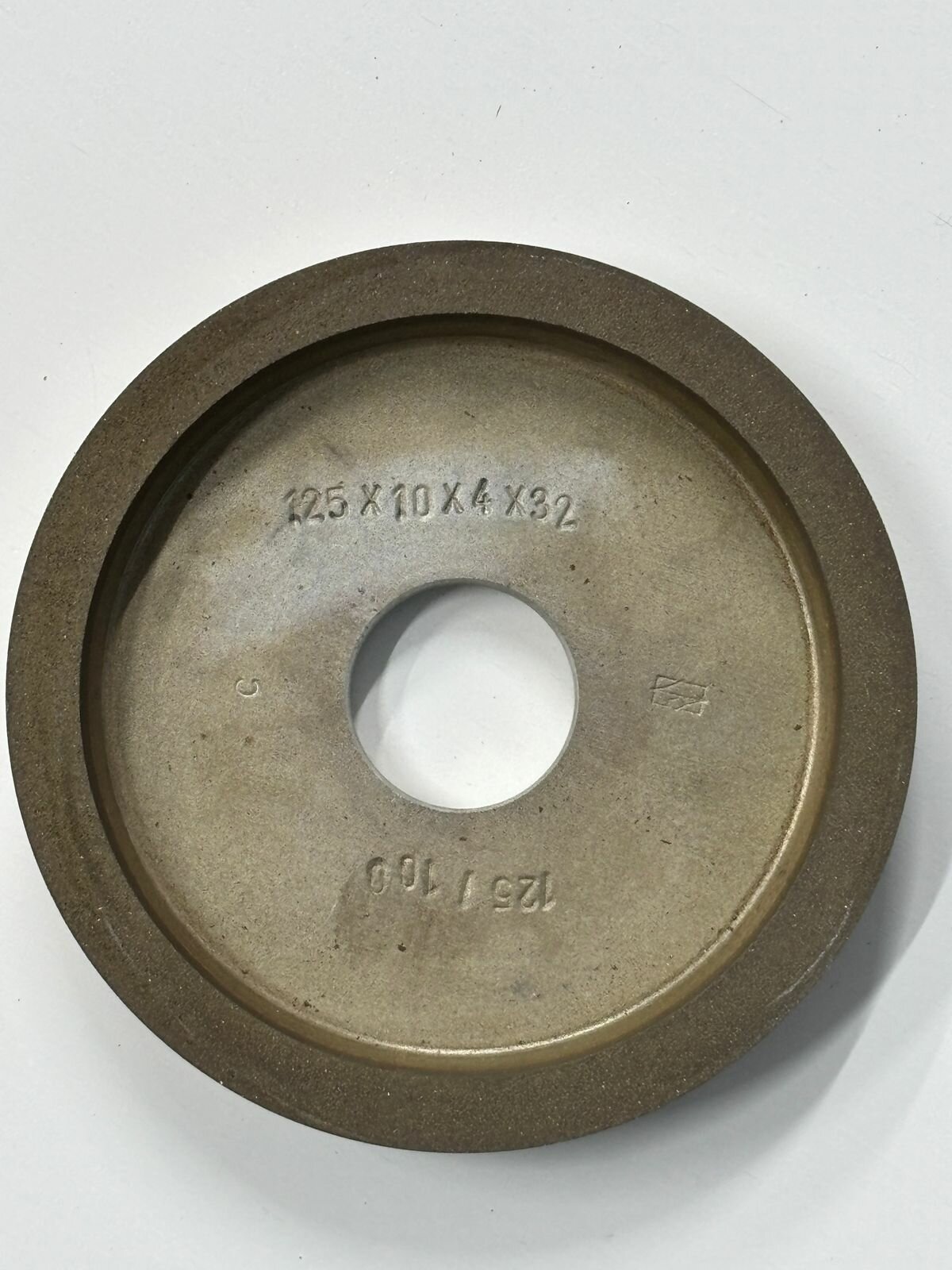 Алмазный заточной диск 6А2 (125 х 10 х 4 х 32 мм) 125/100 АС4 В2-01