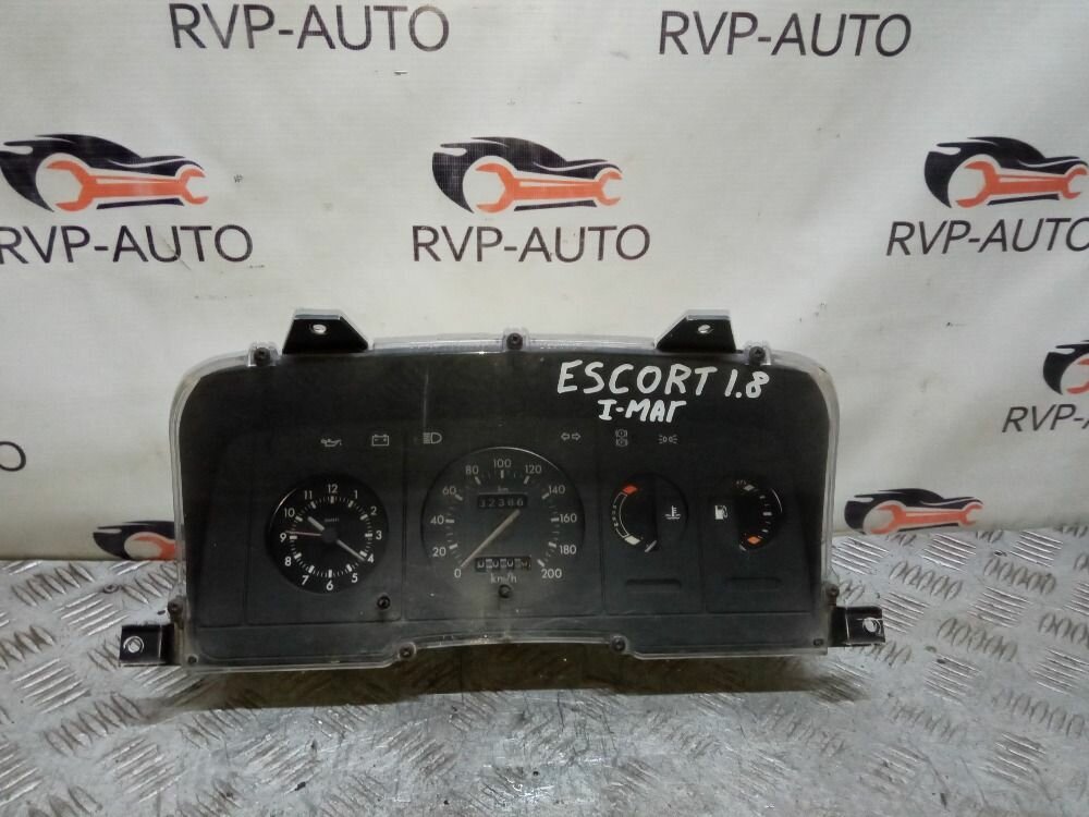Панель приборов Ford Escort 4 1.8D 1986 — 1990 Ford