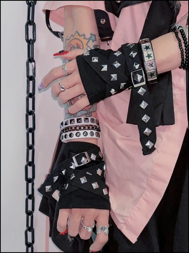 Черные женские перчатки без пальцев с длинными ремешками и клепками, обмотка, мотоциклетный стиль, панк, для весны и лета, для прогулок, путешествий, танцев и выступлений