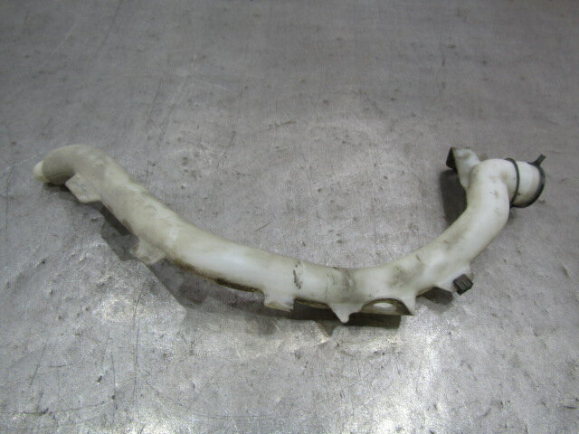 Горловина бачка омывателя Renault T