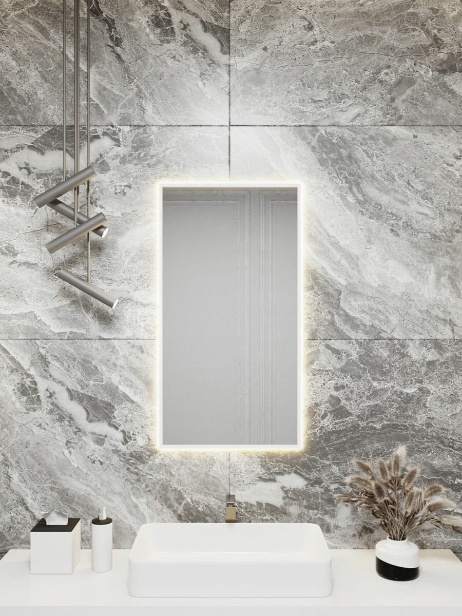 Зеркало в ванную 90х40 см. белое с подсветкой. Свет: Нейтральный белый 4500К. В алюминиевой раме настенное BLX MIRROR