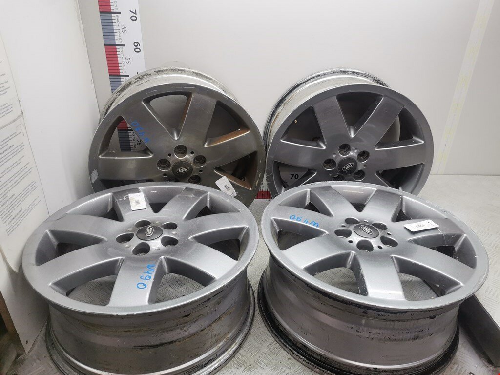 Диск литой Land Rover Range Rover 3 RRC503050MCM арт. 2014270