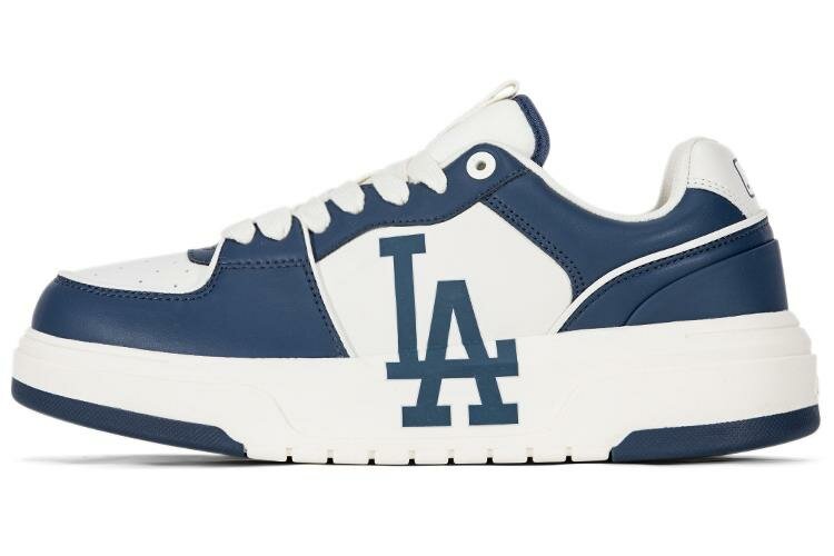 Кроссовки 580