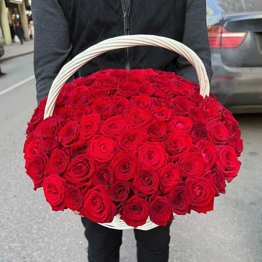 Букет из красных роз 101 шт в корзине, красивый букет цветов, шикарный, премиум цветы, премиум букет