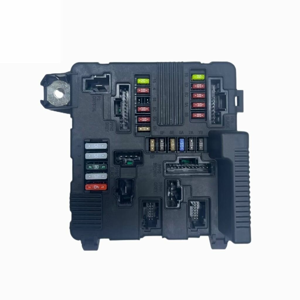 Специальные инструменты для автомобилей,8200306032 8200306033 Блок предохранителей двигателя для Renault