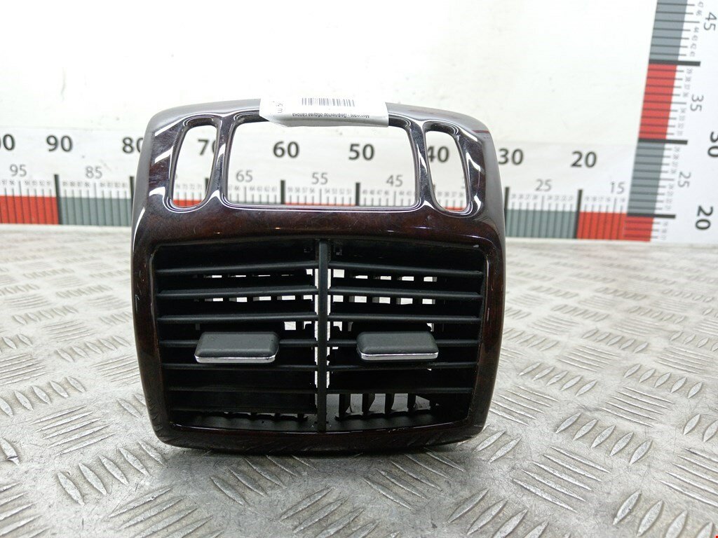 Дефлектор обдува салона Mercedes S-Class (W220) A2208300754 арт. 2242625