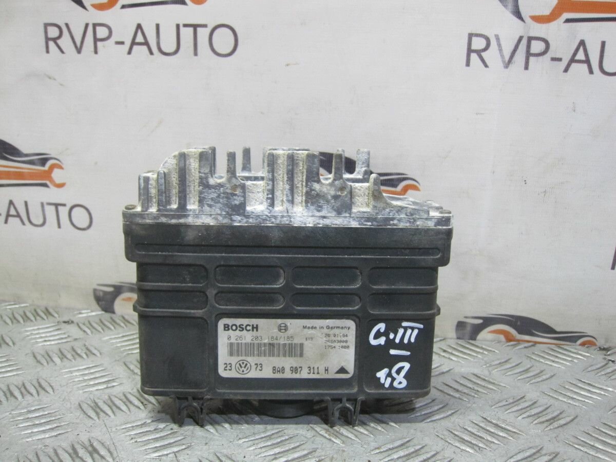 Блок управления двигателем VW Golf 3 1.8 1991-1999 0261203184 8A0907311H