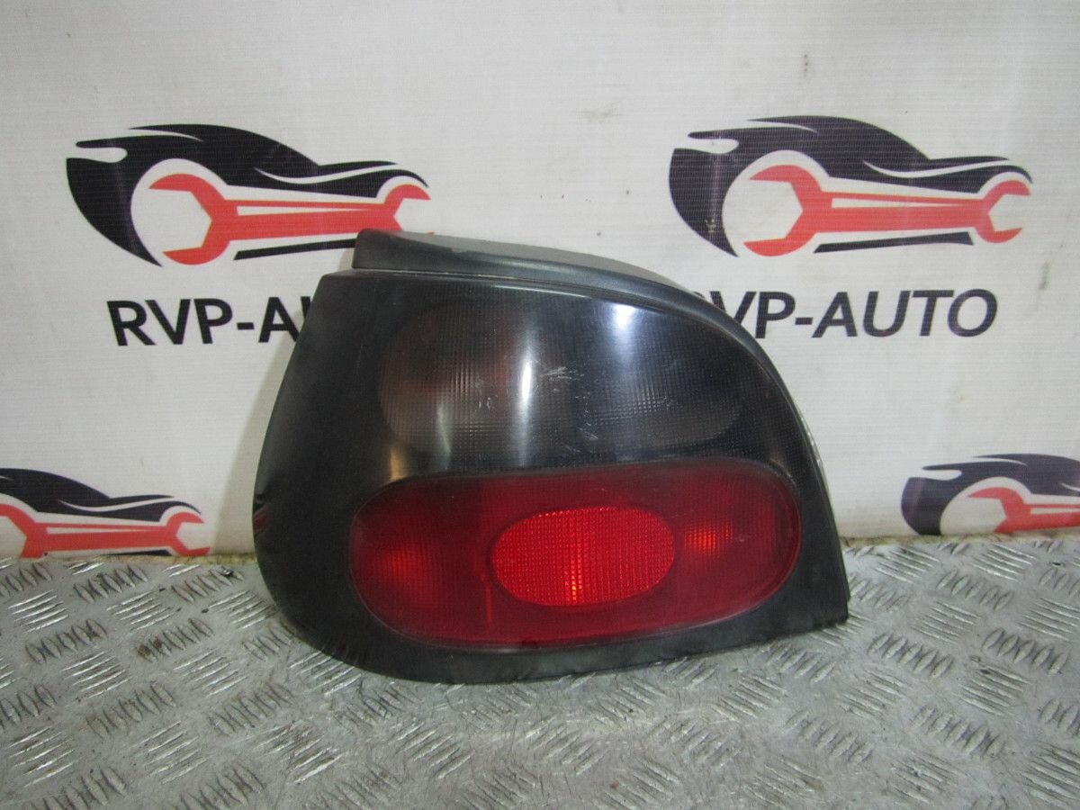 Фонарь задний Renault Megane 1 1996-2004 7701042629
