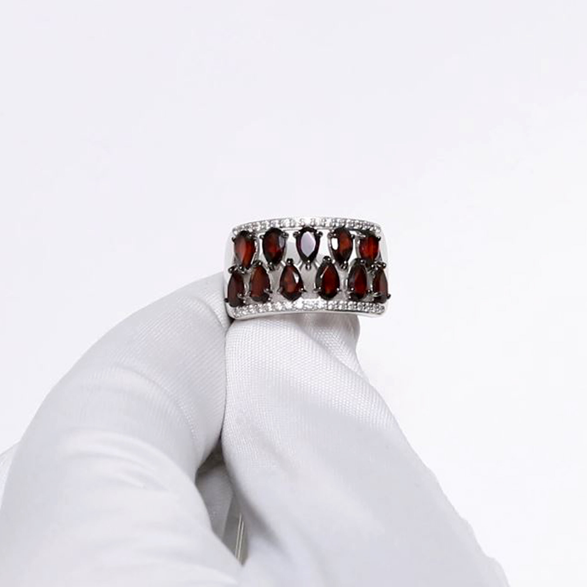 Кольцо Diamant online, серебро, 925 проба, родирование, гранат, фианит