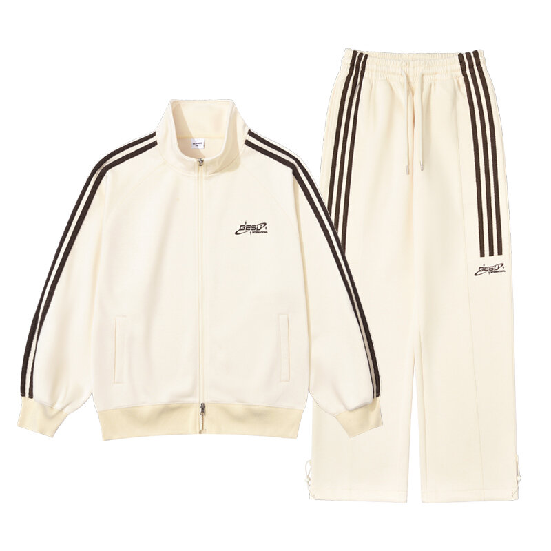 Комплект одежды