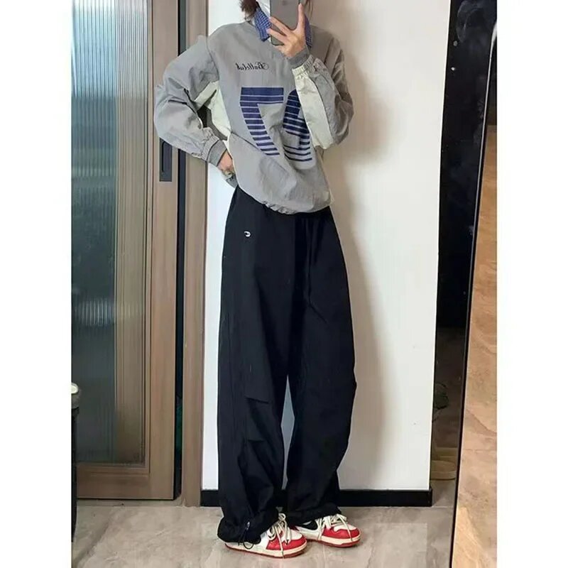 Брюки спортивные