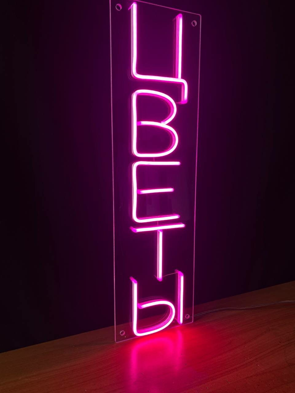 Неоновая вывеска Цветы мини / надпись флористу в салон / Размеры: 160х600 мм