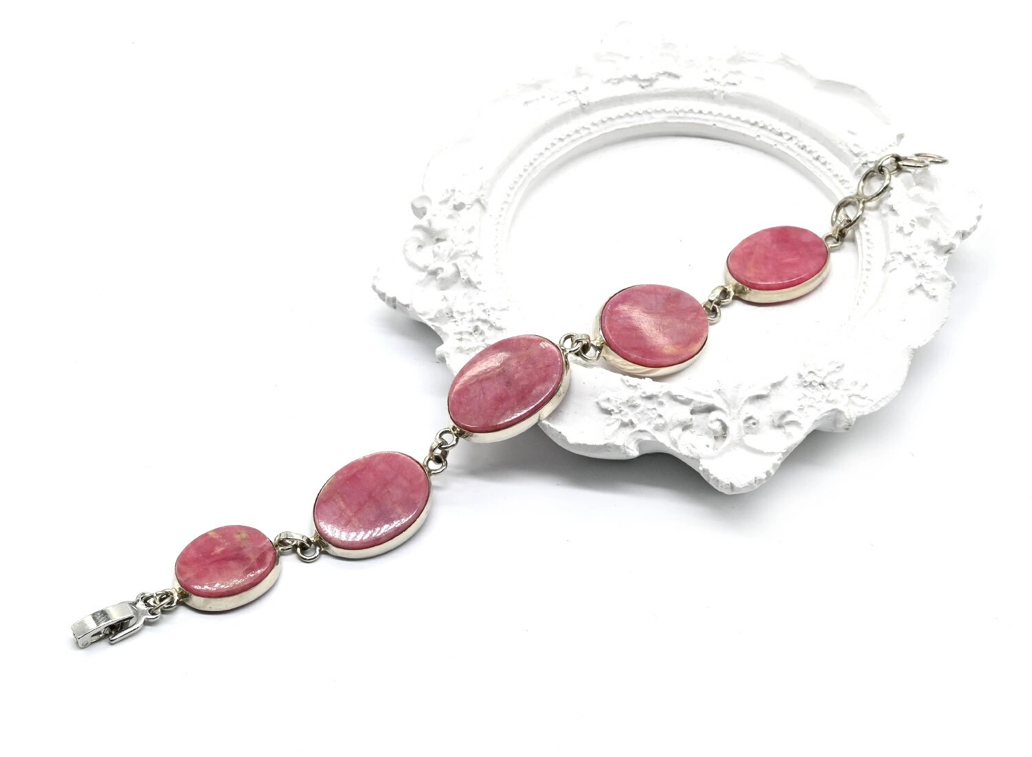 Браслет, родонит